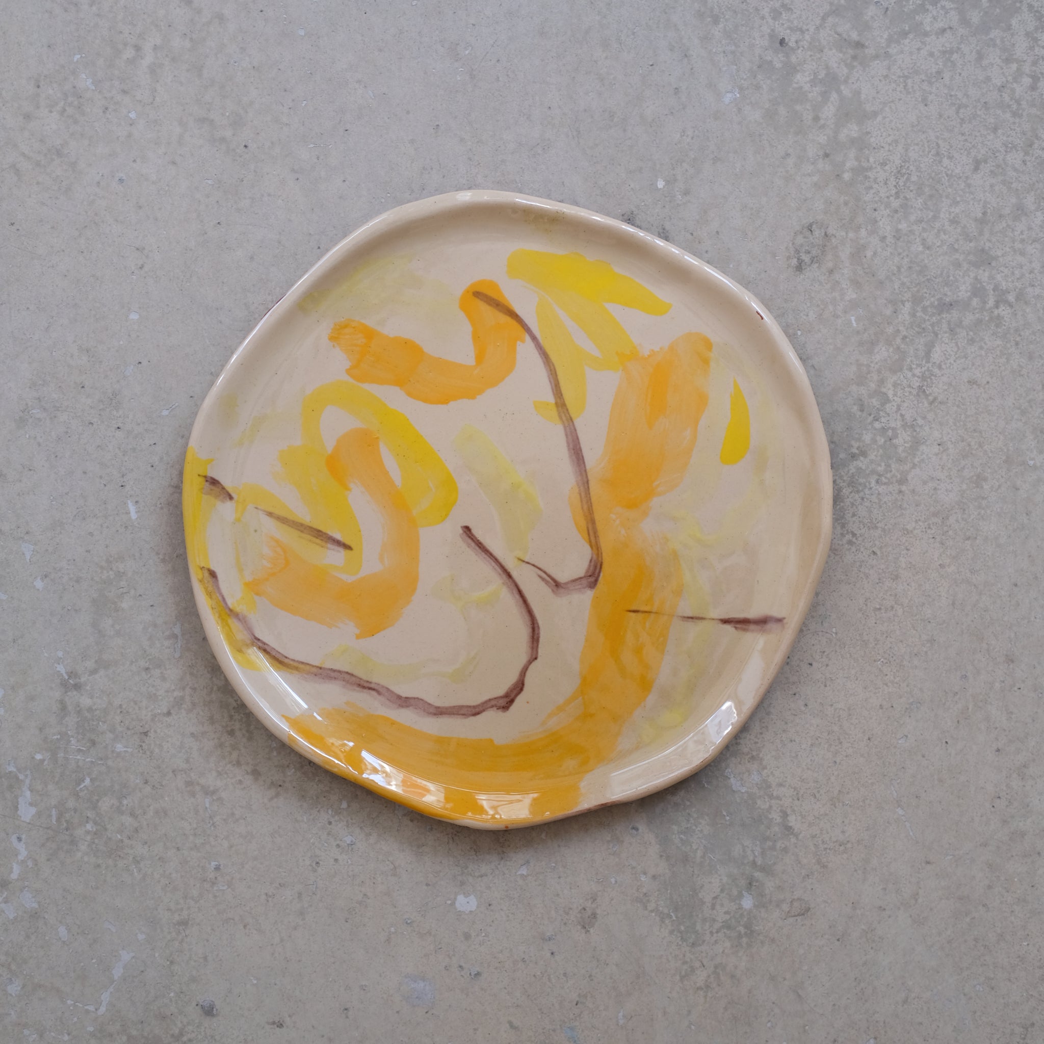 SP2439 plate in red earthenware D 27cm - Multicolor by Héloise Bariol ...